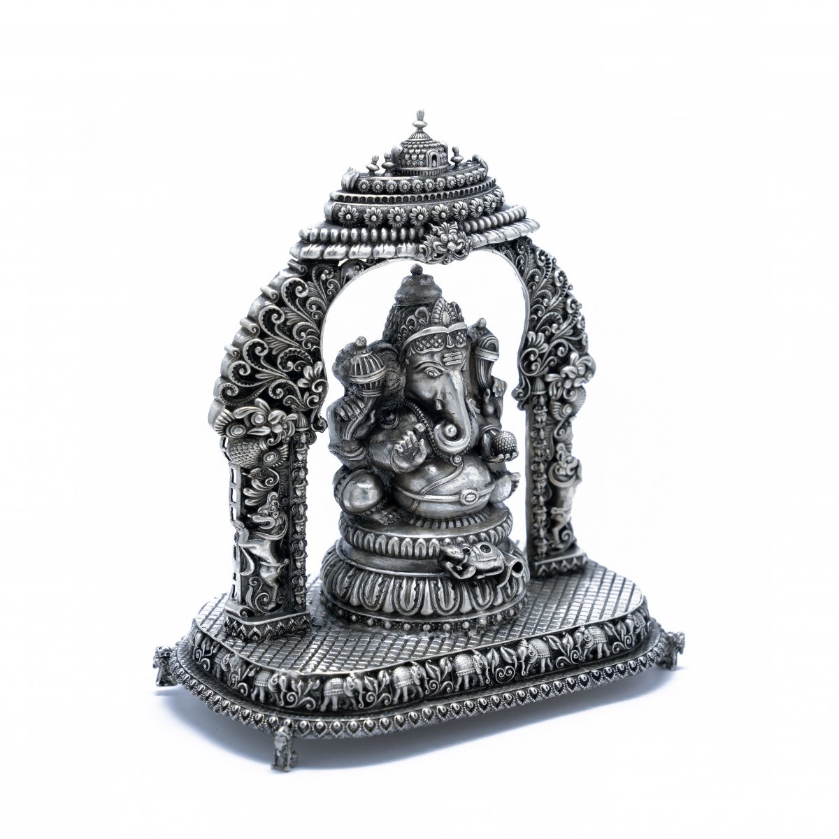 Beautiful Ganapathi Idol With Prabavali Hand Crafted - Silver Palace