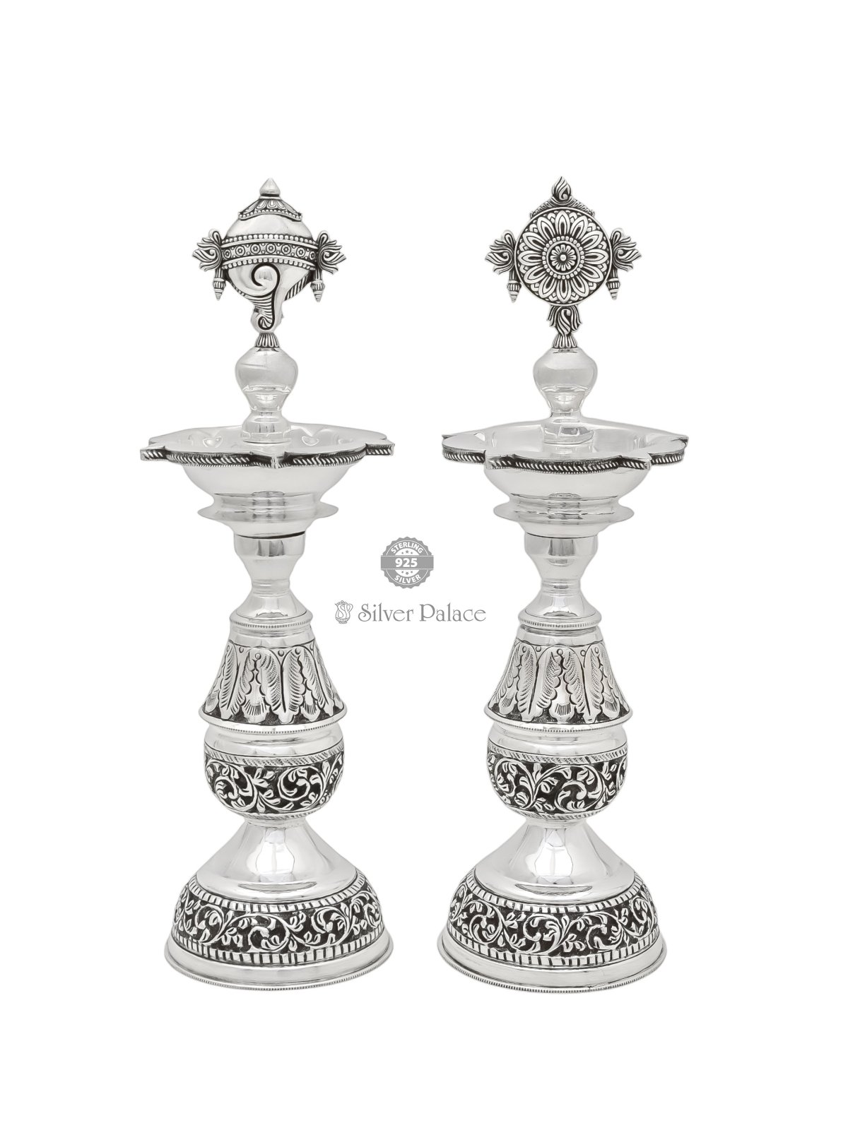 925 Silver Sangu Sakkaram Kutthu Vilakku With Floral Motif For ...